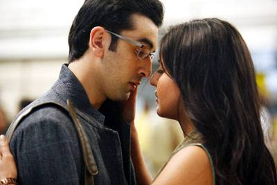 Raajneeti hindi Movie - Overview